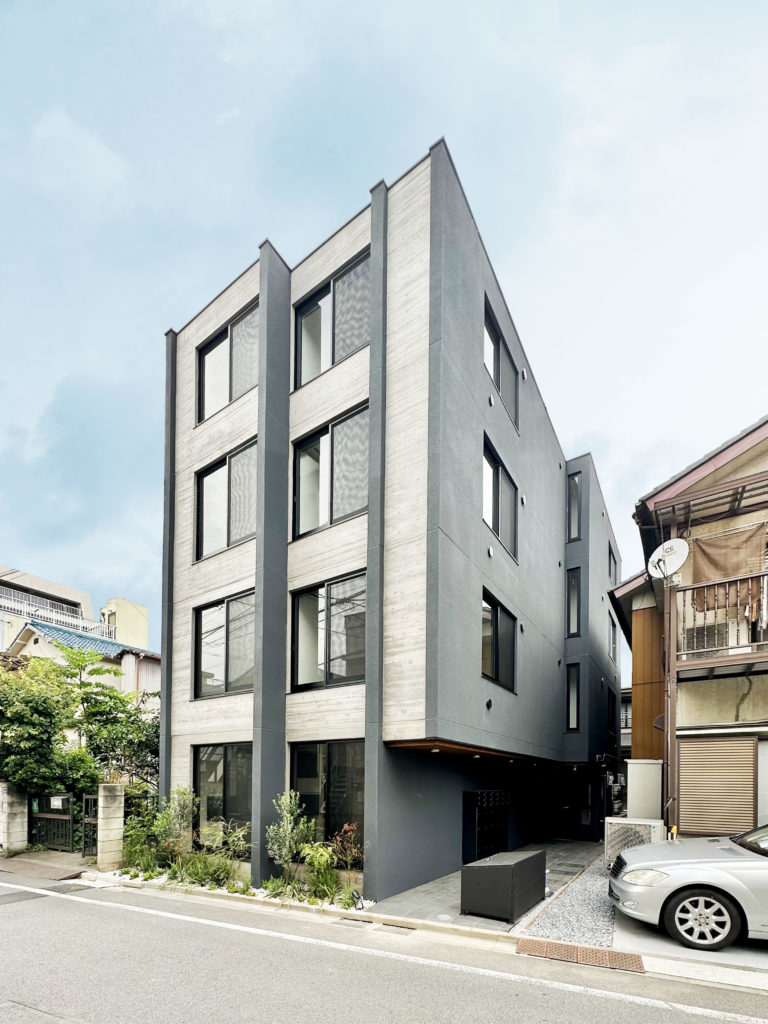 東京都板橋区仲町の4階建てワンルームマンション│moca design office